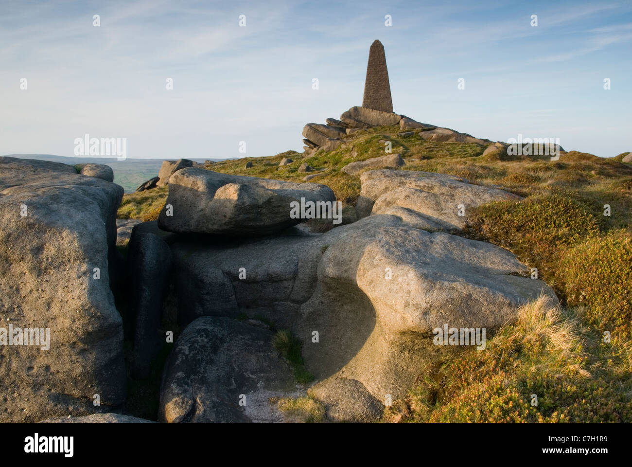Cracoe war memorial hi-res stock photography and images - Alamy