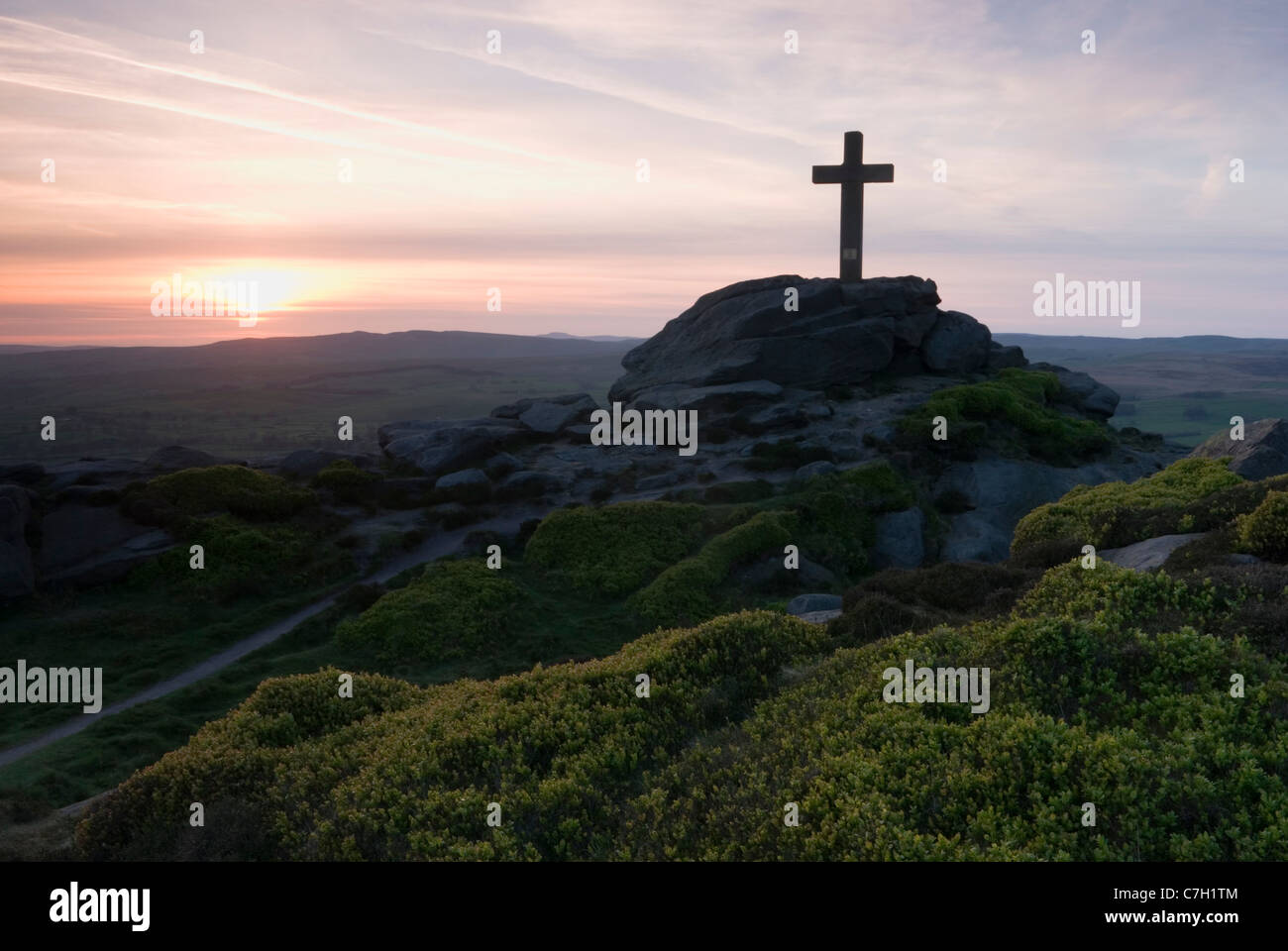 Rylstone Cross sunset Stock Photo - Alamy
