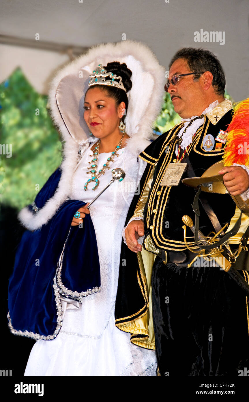 King couple Hispanic beauty queen royalty Stock Photo - Alamy