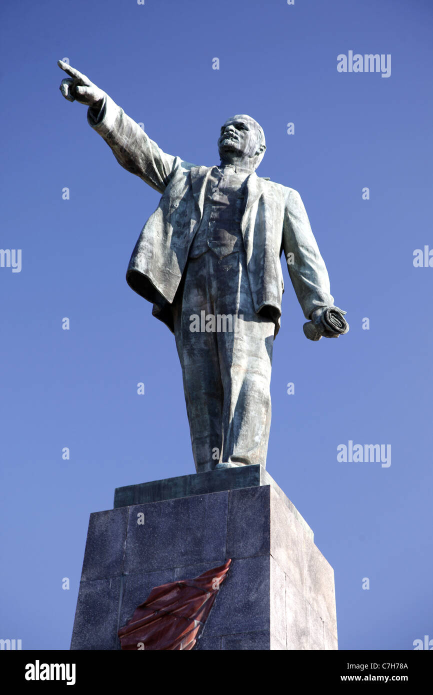 Lenin pointing hi-res stock photography and images - Alamy