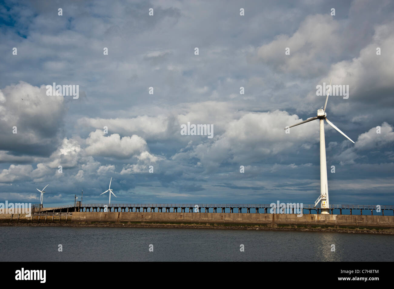 Blyth Harbour Wind Farm High Resolution Stock Photography and Images ...