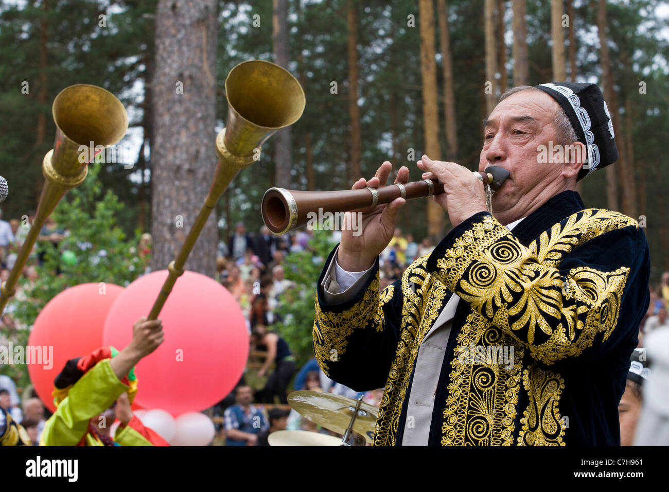 Tatar folk hi-res stock photography and images - Alamy