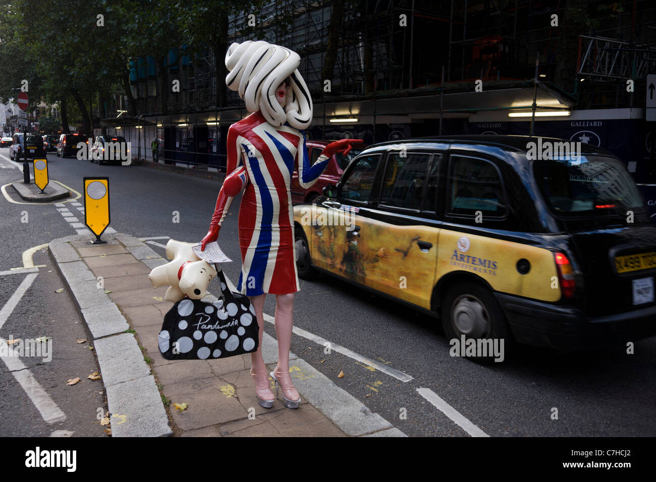 Artist pandemonia hi-res stock photography and images - Alamy