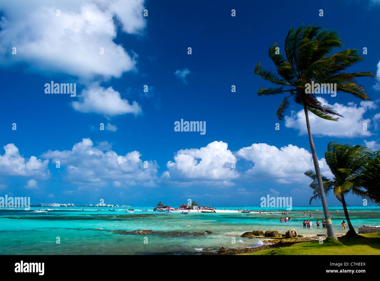 Tropical beach on the Caribbean island of San Andres , Colombia Stock ...