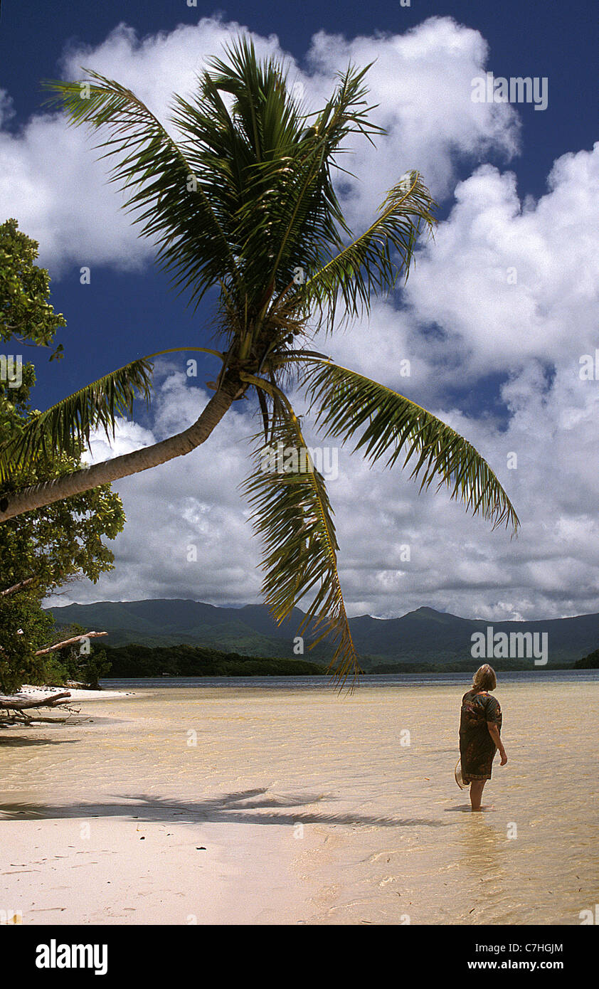 Climate change impact on islands hi-res stock photography and images ...