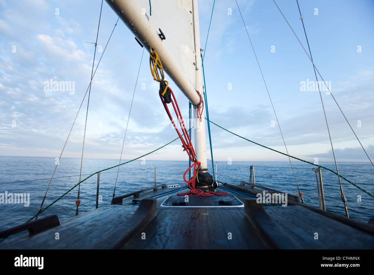 Clous up Sailing Stock Photo - Alamy