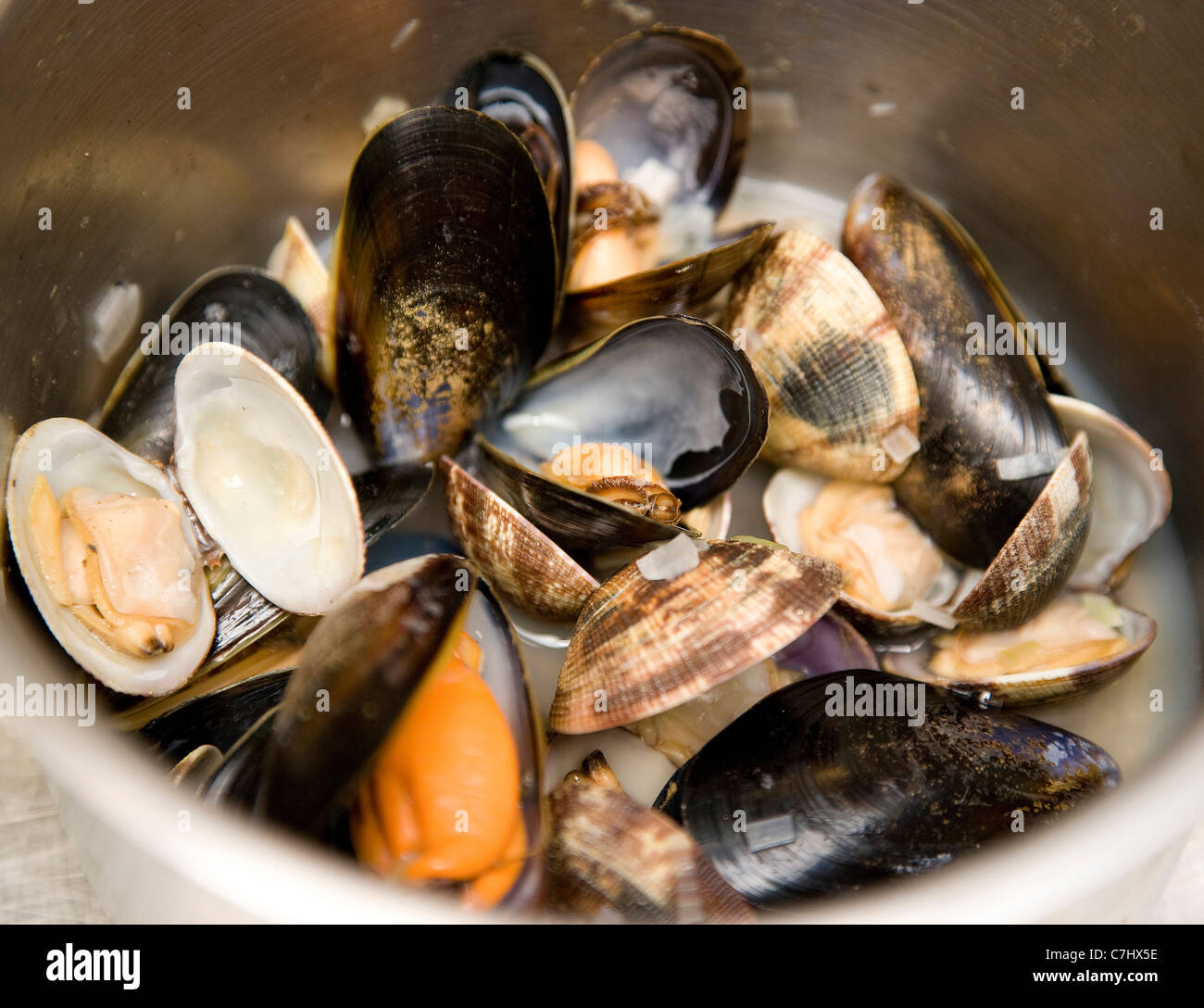 Cooked shellfish hi-res stock photography and images - Alamy