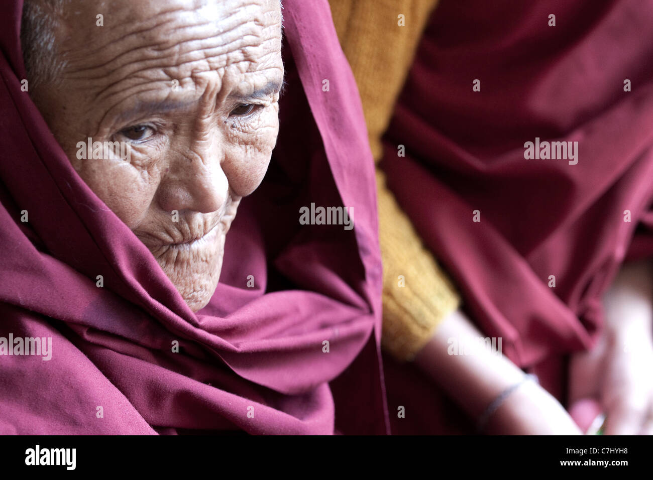 Old buddhist woman hi-res stock photography and images - Alamy