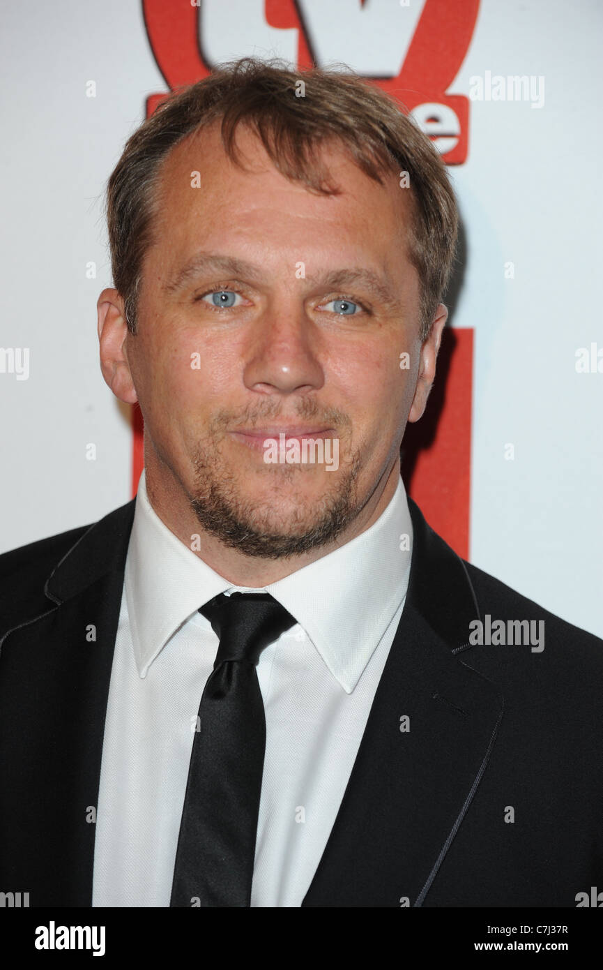 DEAN ANDREWS TV CHOICE AWARDS 2011 THE SAVOY HOTEL THE STRAND LONDON ...