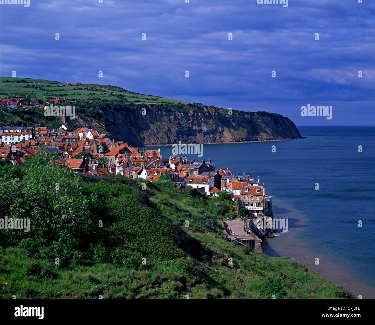 Robin hood's Bay, Fishing village Stock Photo - Alamy