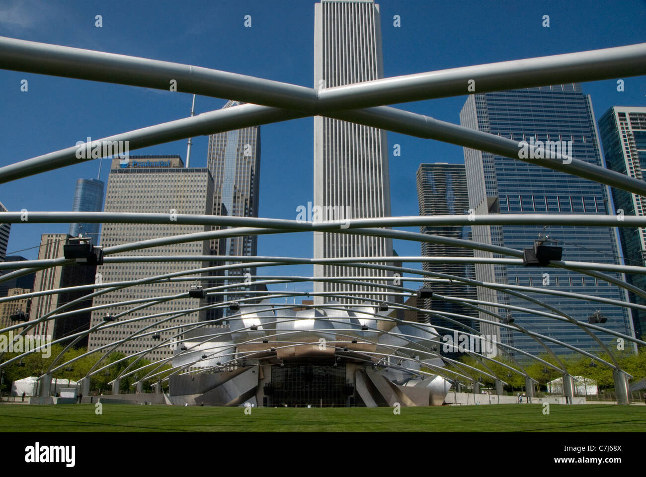 Chicago Opera Theater, Millennium Park, Chicago, Illinois, USA Stock ...