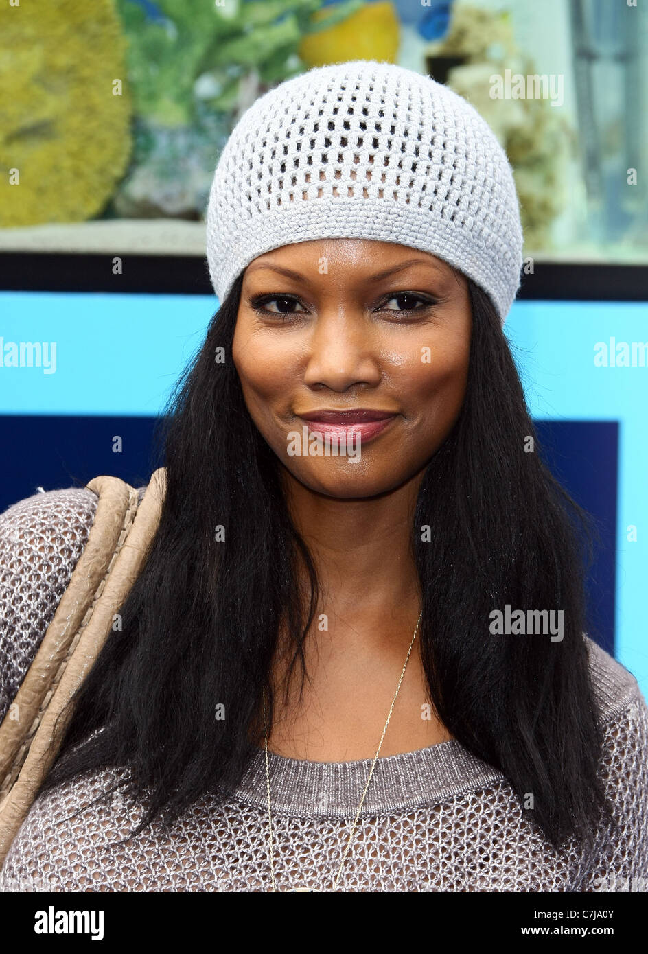 GARCELLE BEAUVAIS DOLPHIN TALE. WORLD PREMIERE. LOS ANGELES CALIFORNIA ...