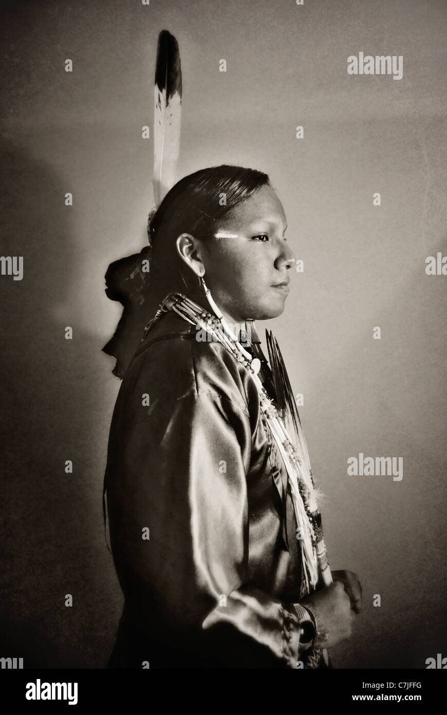Faces beyond frontiers , Native American Portraits Stock Photo - Alamy
