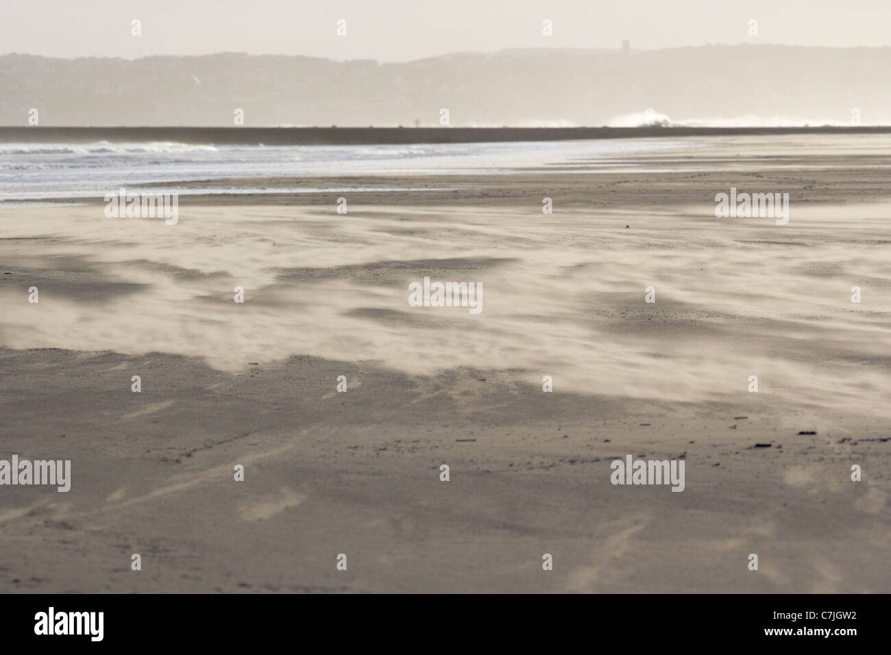 Strong wind over sand beach hi-res stock photography and images - Alamy
