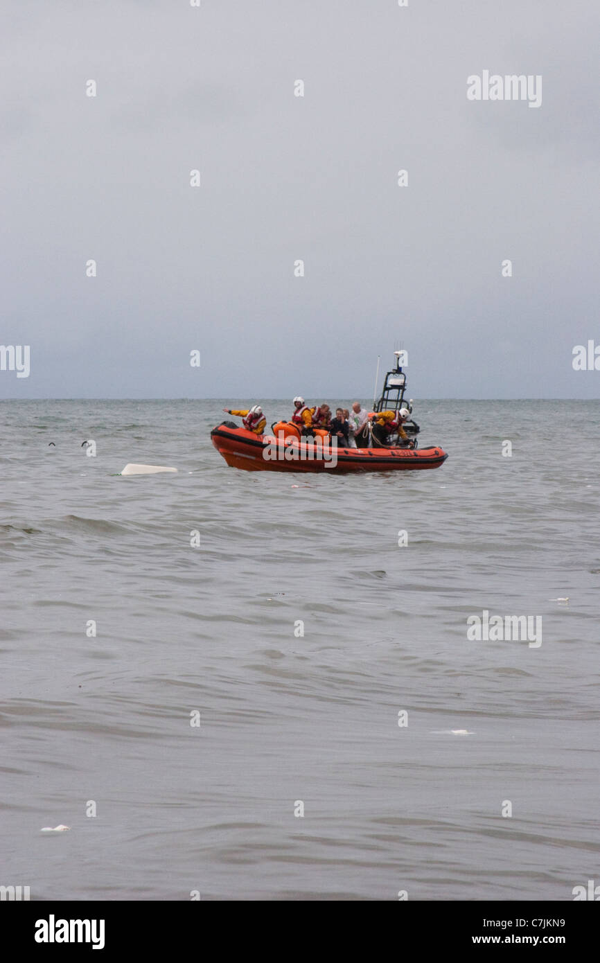 Atlantic 75 class rnli lifeboat hi-res stock photography and images - Alamy