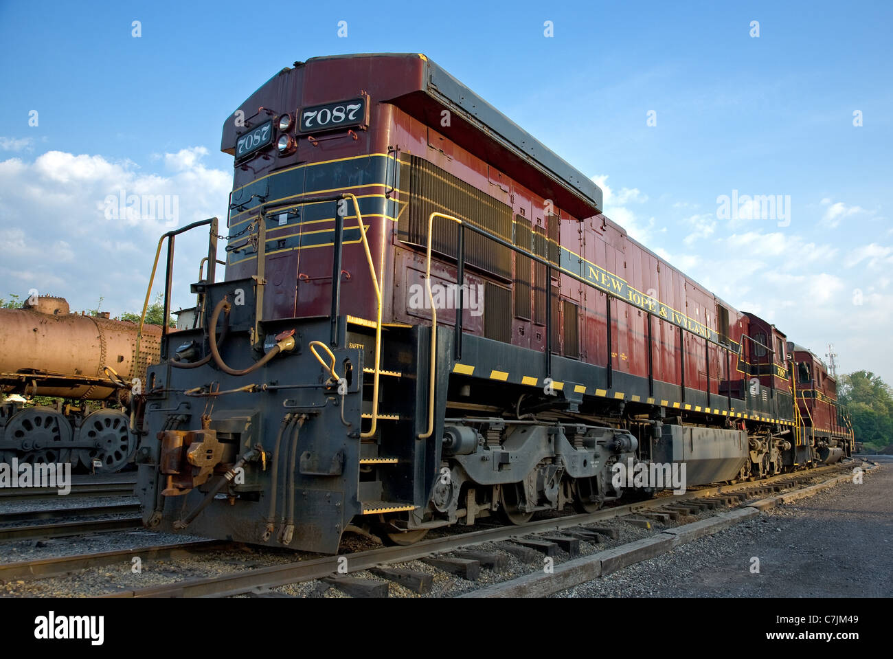 Diesel engine locomotive hi-res stock photography and images - Alamy