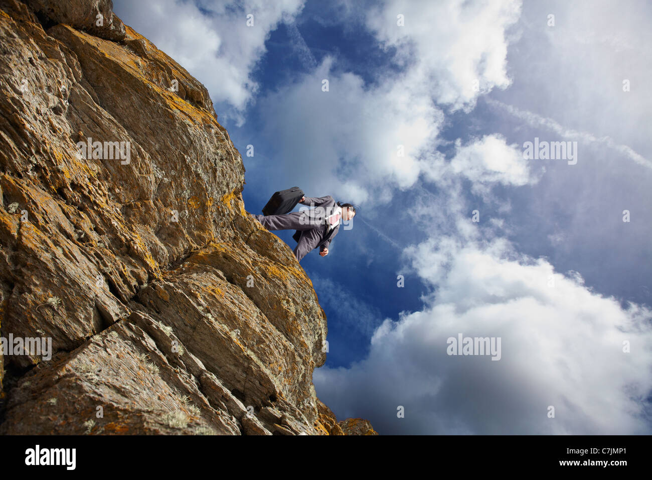 Standing on cliff edge hi-res stock photography and images - Alamy