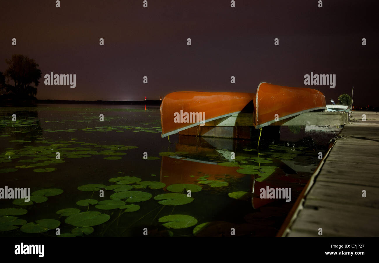 Twin Peaks Dream, Canoe twins Stock Photo - Alamy