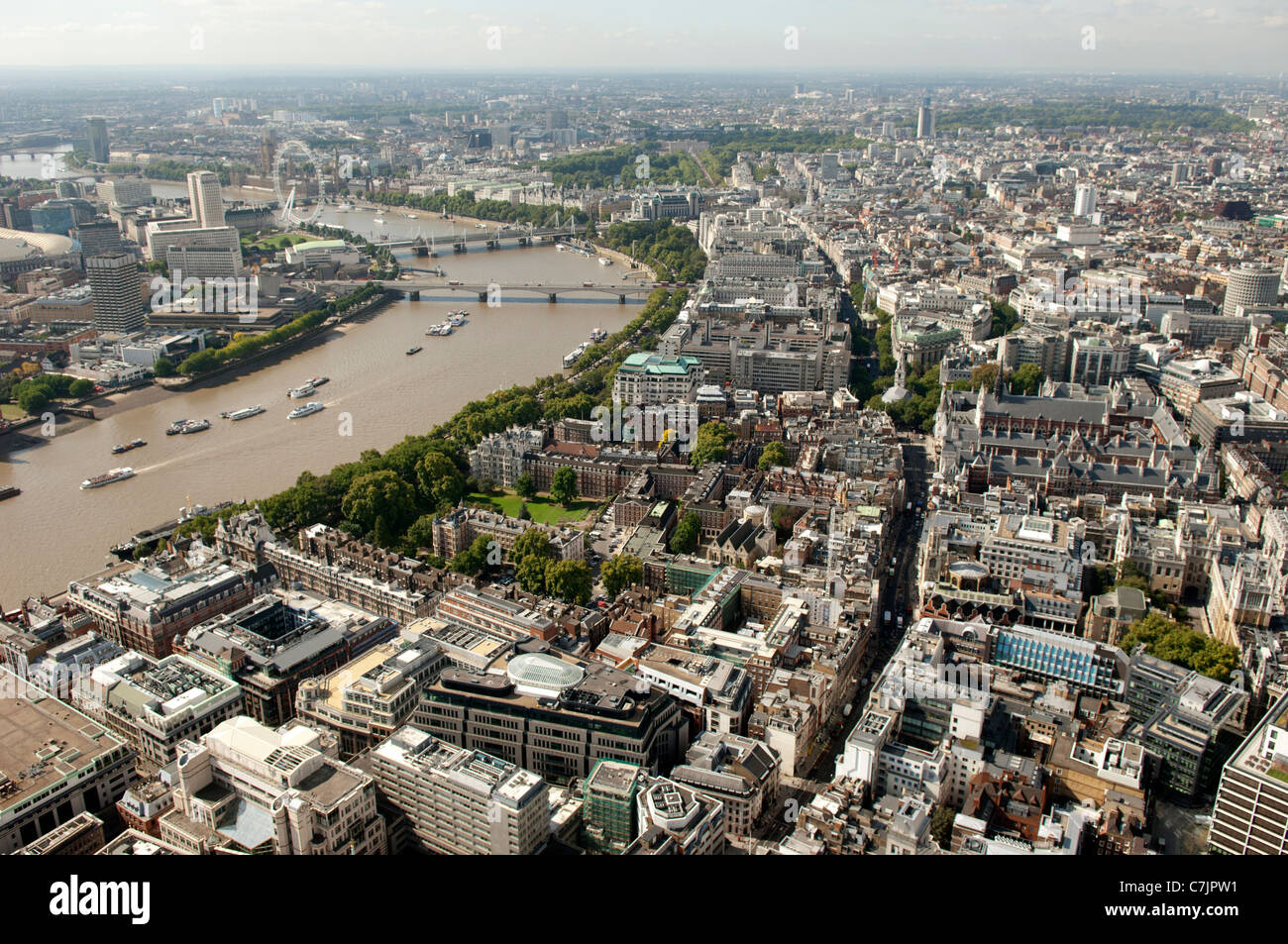 Aerial temple london hi-res stock photography and images - Alamy