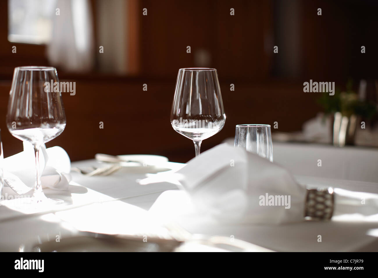 Glasses on table hi-res stock photography and images - Alamy