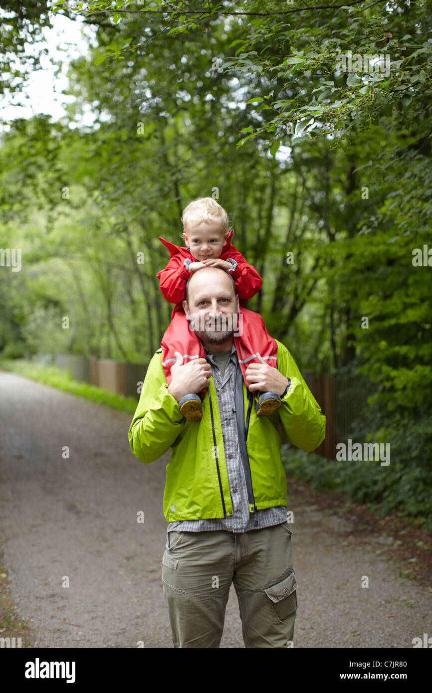 Fathering carrying child hi-res stock photography and images - Alamy