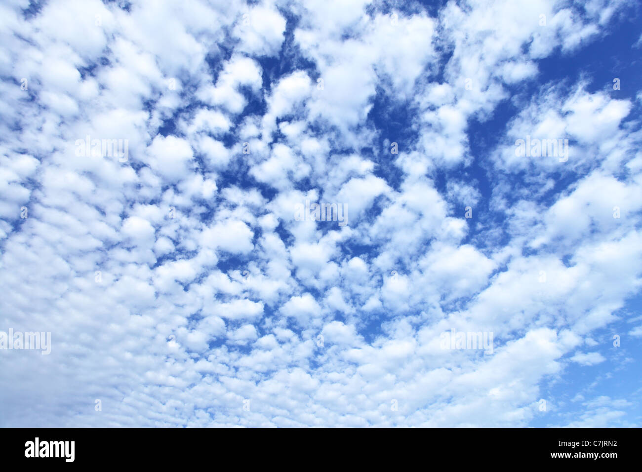 High resolution blue sky background hi-res stock photography and images ...