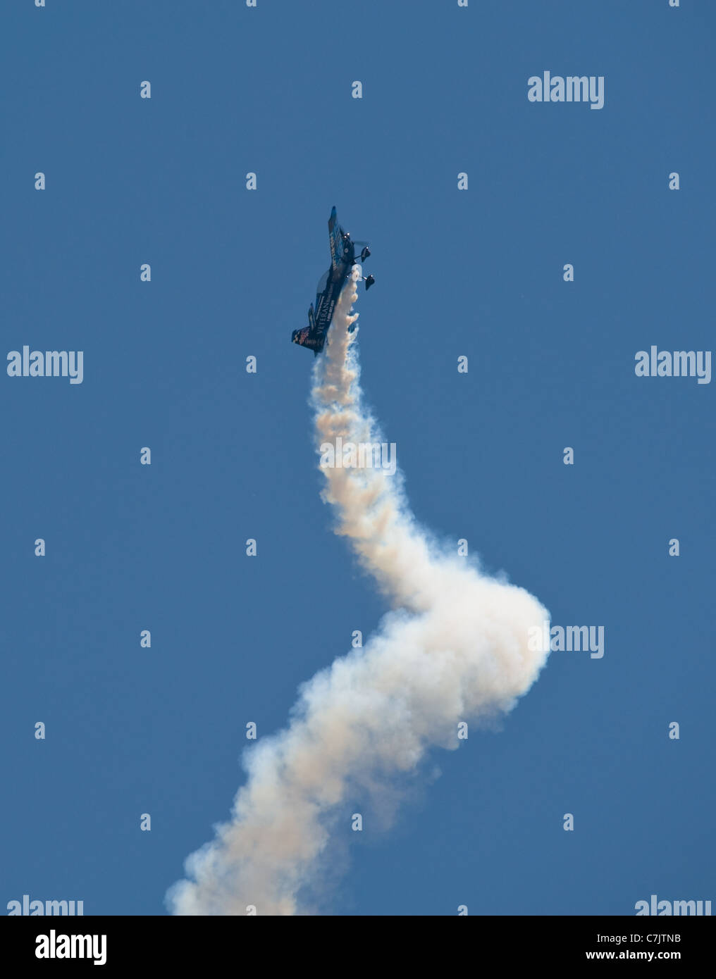 Spin maneuver hi-res stock photography and images - Alamy