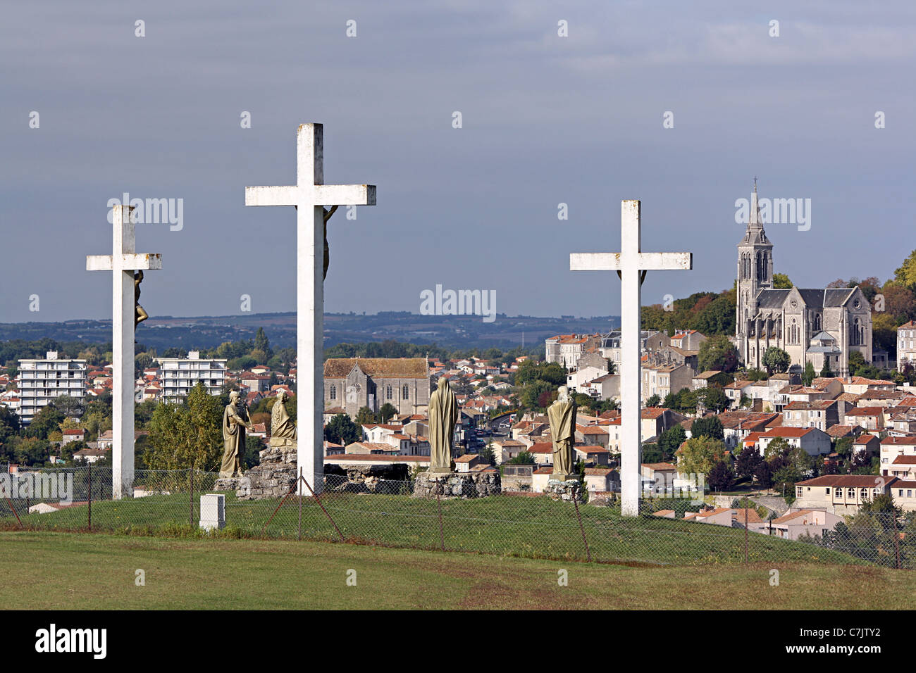 Angouleme france church st hi-res stock photography and images - Alamy
