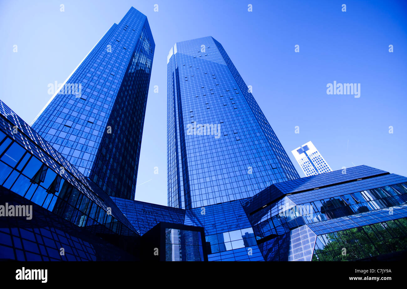 Buildings in perspective Stock Photo - Alamy