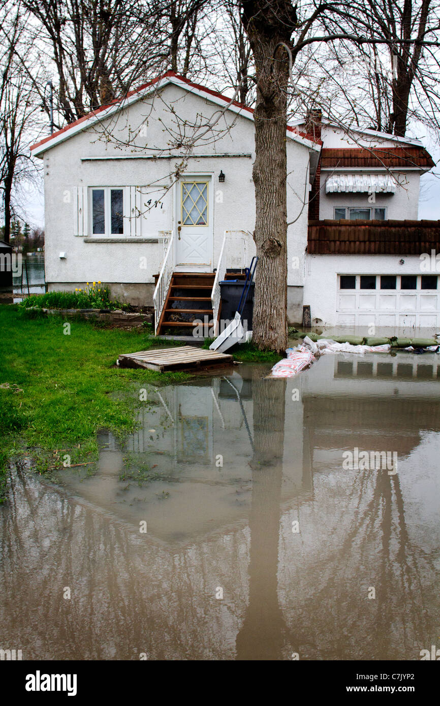 Quebec Flood High Resolution Stock Photography and Images - Alamy