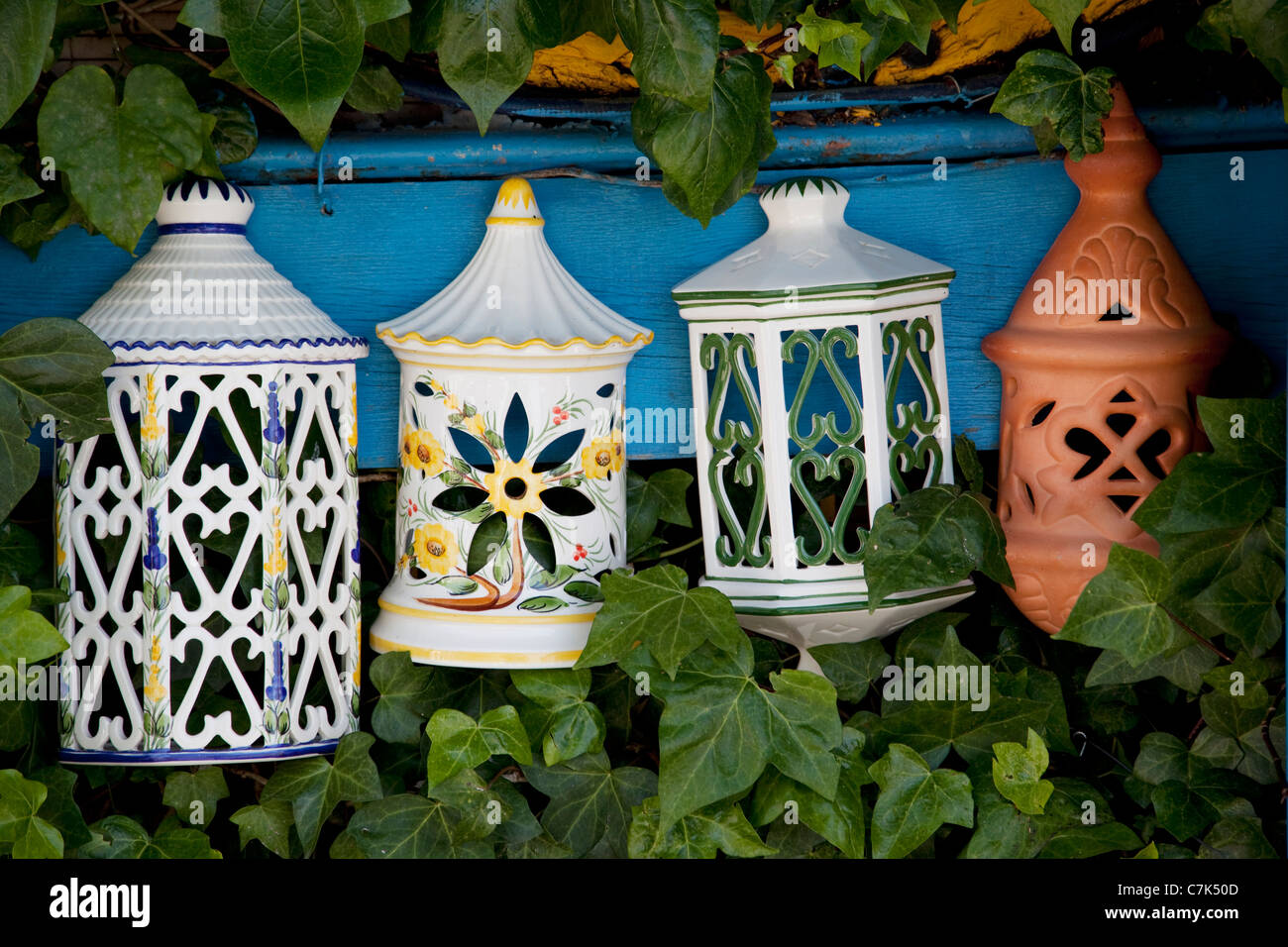 Algarve Pottery Stock Photos & Algarve Pottery Stock Images - Alamy