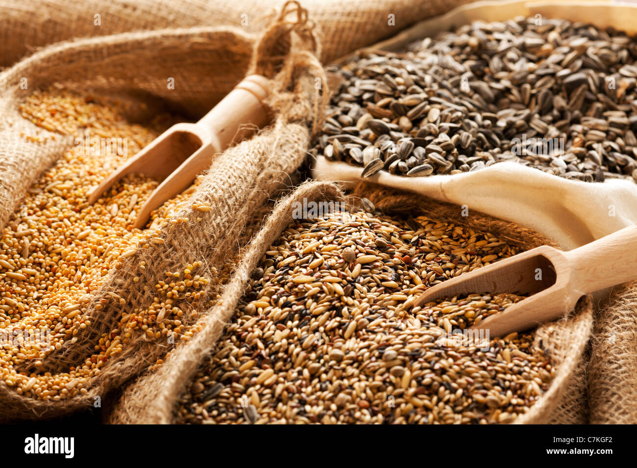 Grains hi-res stock photography and images - Alamy
