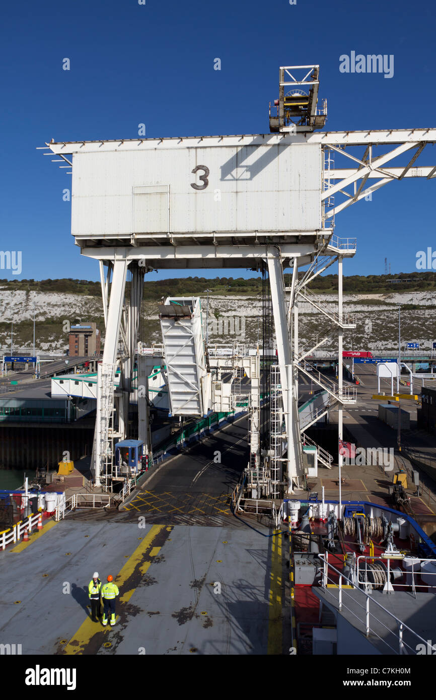 Dover england port hi-res stock photography and images - Alamy