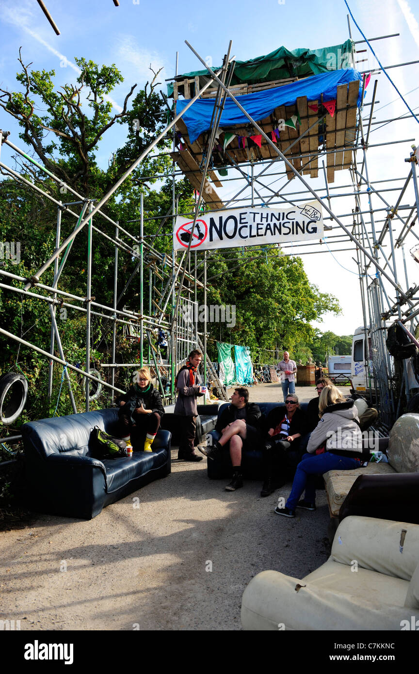 Dale farm protest hi-res stock photography and images - Alamy