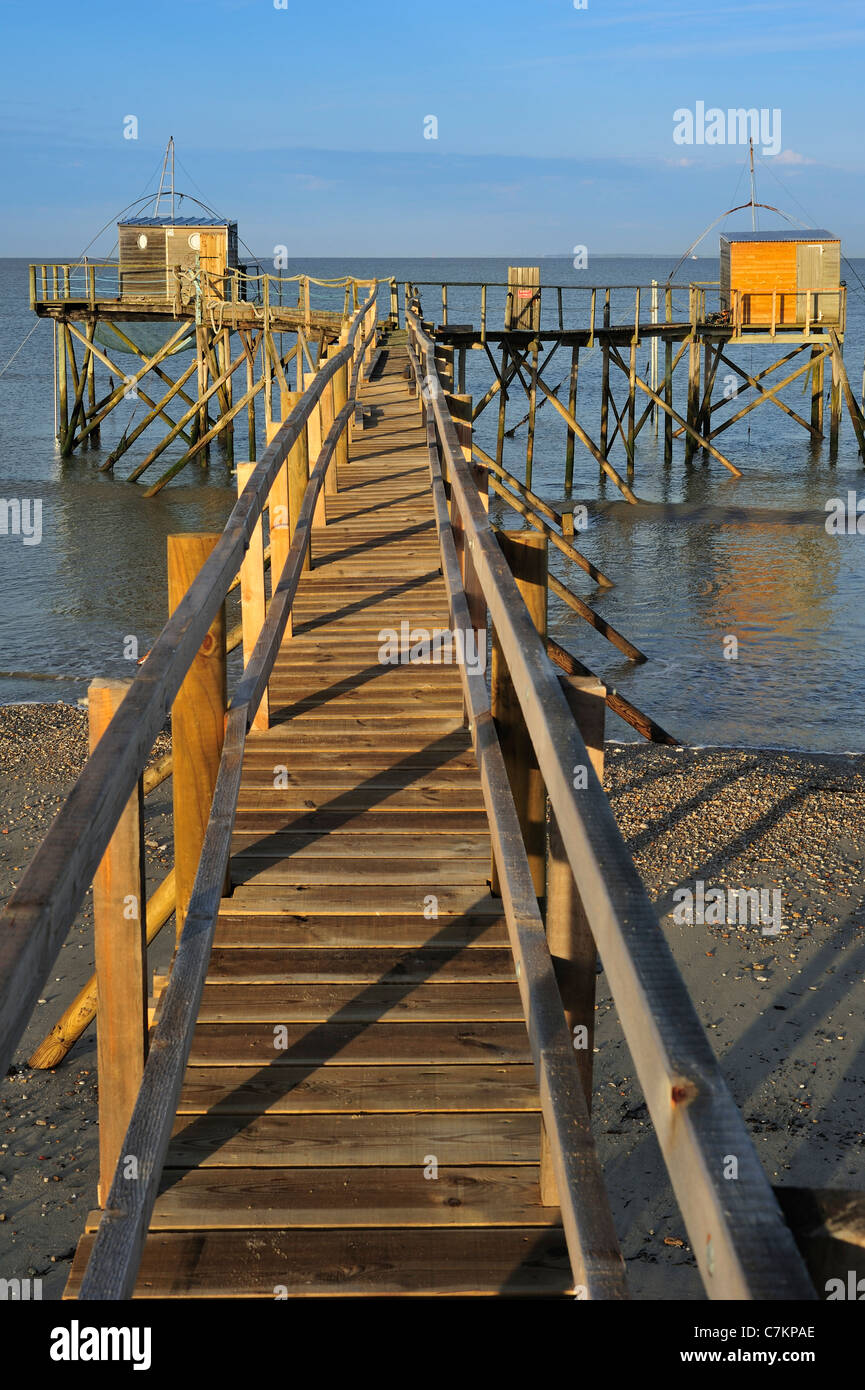 Lift fishing nets hi-res stock photography and images - Alamy