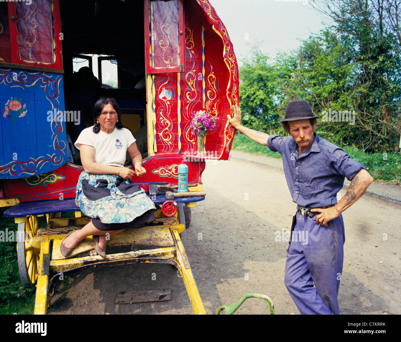 Traditional romany gypsy caravan hi-res stock photography and images ...