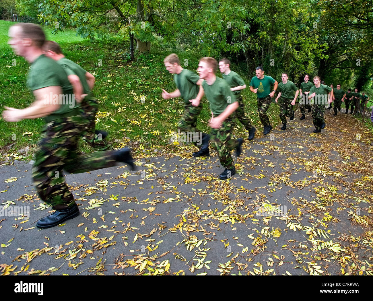 Army cadets running hi-res stock photography and images - Alamy