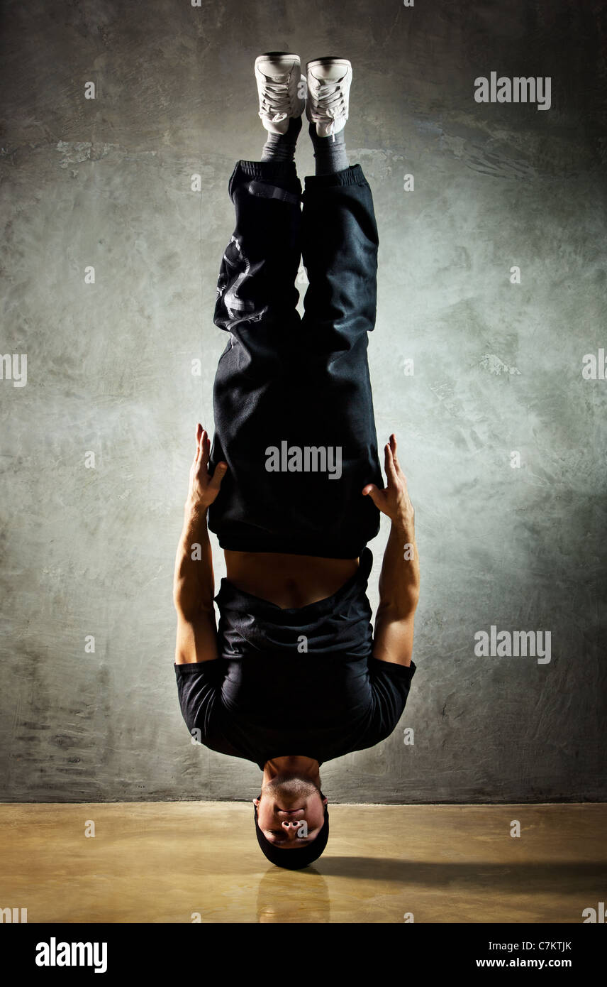 Headstand Breakdance