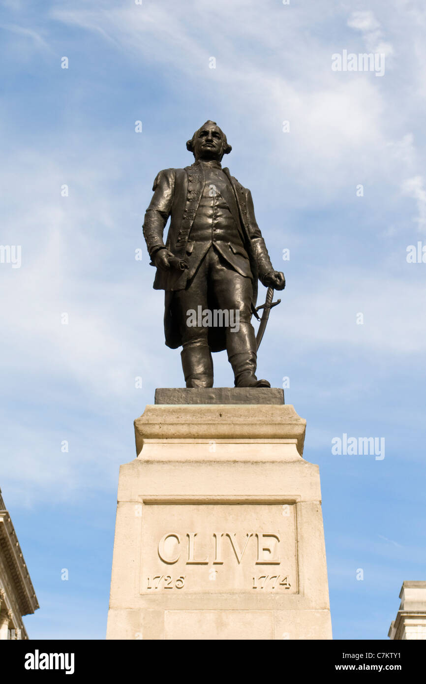 Statue of clive of india in london hi-res stock photography and images ...