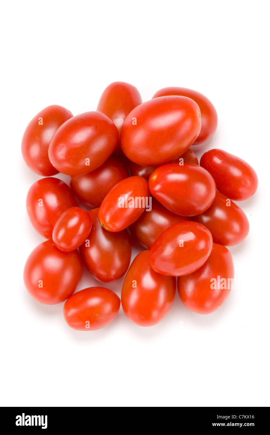 Grape tomatoes hi-res stock photography and images - Alamy