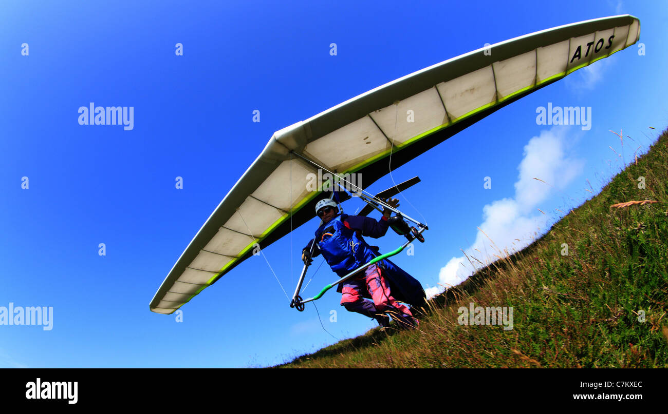 Hang gliding takeoff hi-res stock photography and images - Alamy