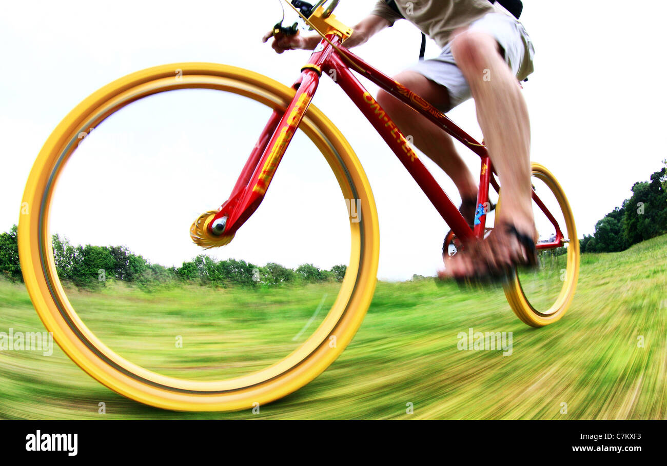 Red cruiser bicycle hi-res stock photography and images - Alamy