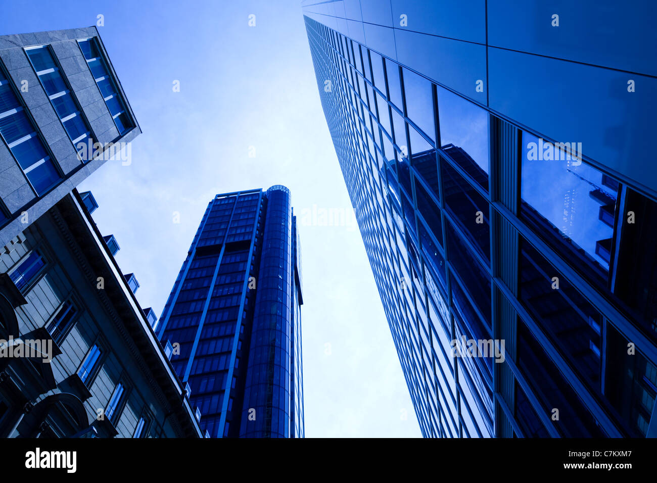 Modern business building Stock Photo - Alamy