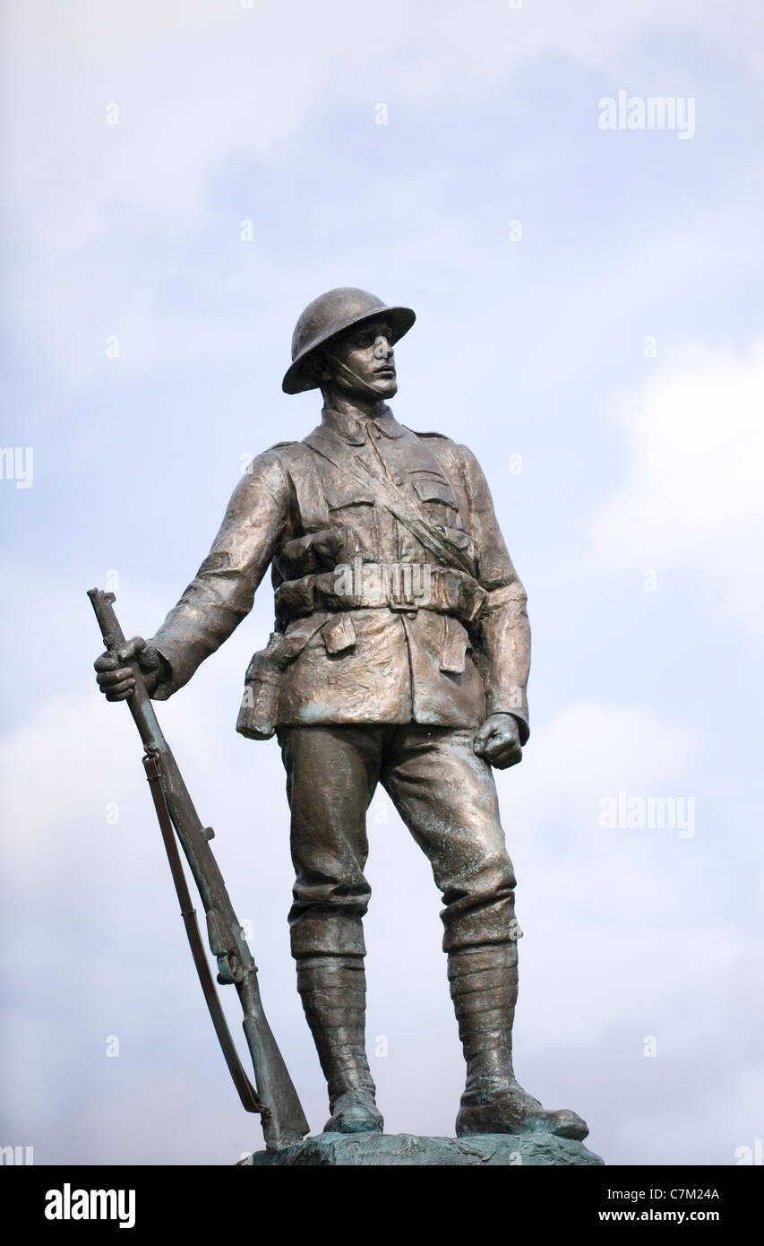 Soldier statue remembrance day celebration Stock Photo - Alamy