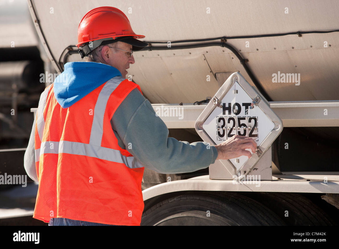 Engineer sign hi-res stock photography and images - Alamy