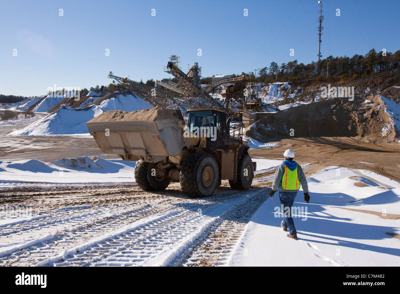 Horizontal People Mover High Resolution Stock Photography and Images ...