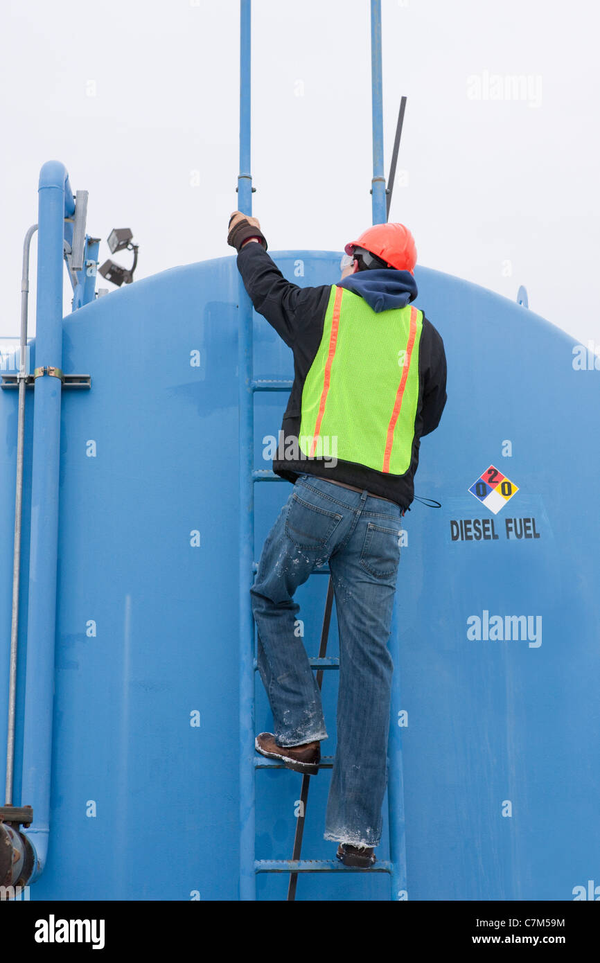 Climbing Oil Storage Tank High Resolution Stock Photography and Images ...