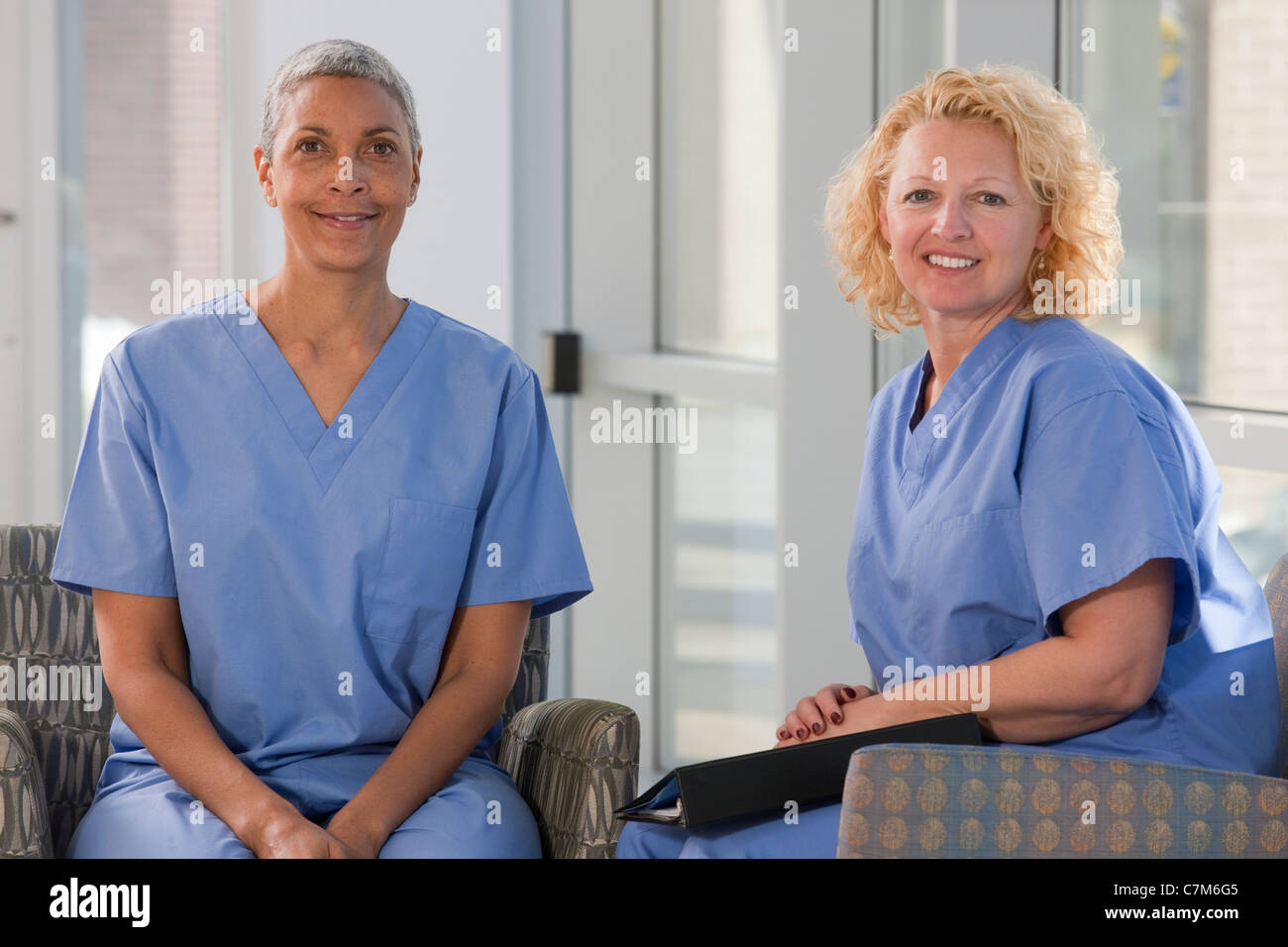 Female nurses hi-res stock photography and images - Alamy