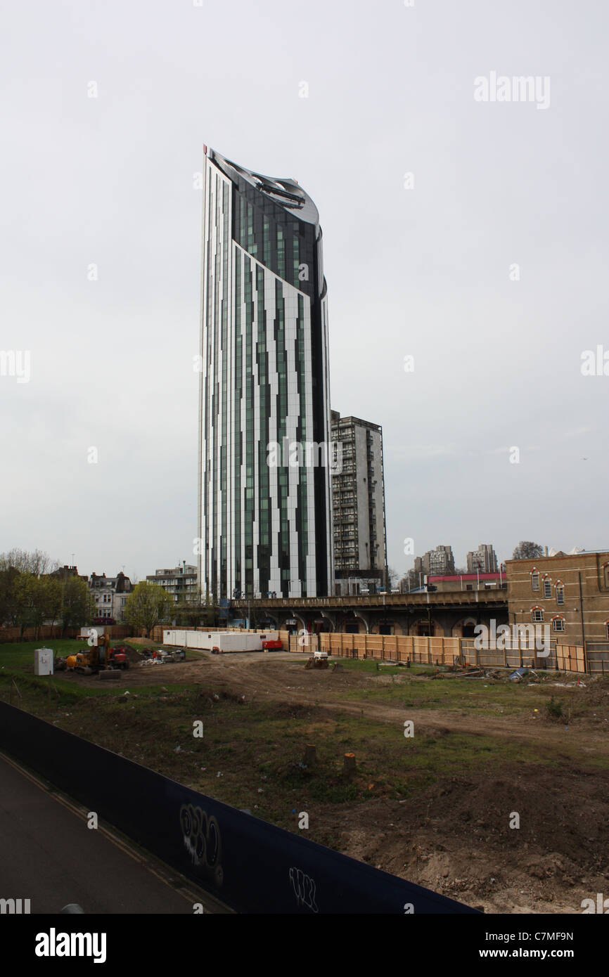 Strata tower hi-res stock photography and images - Alamy