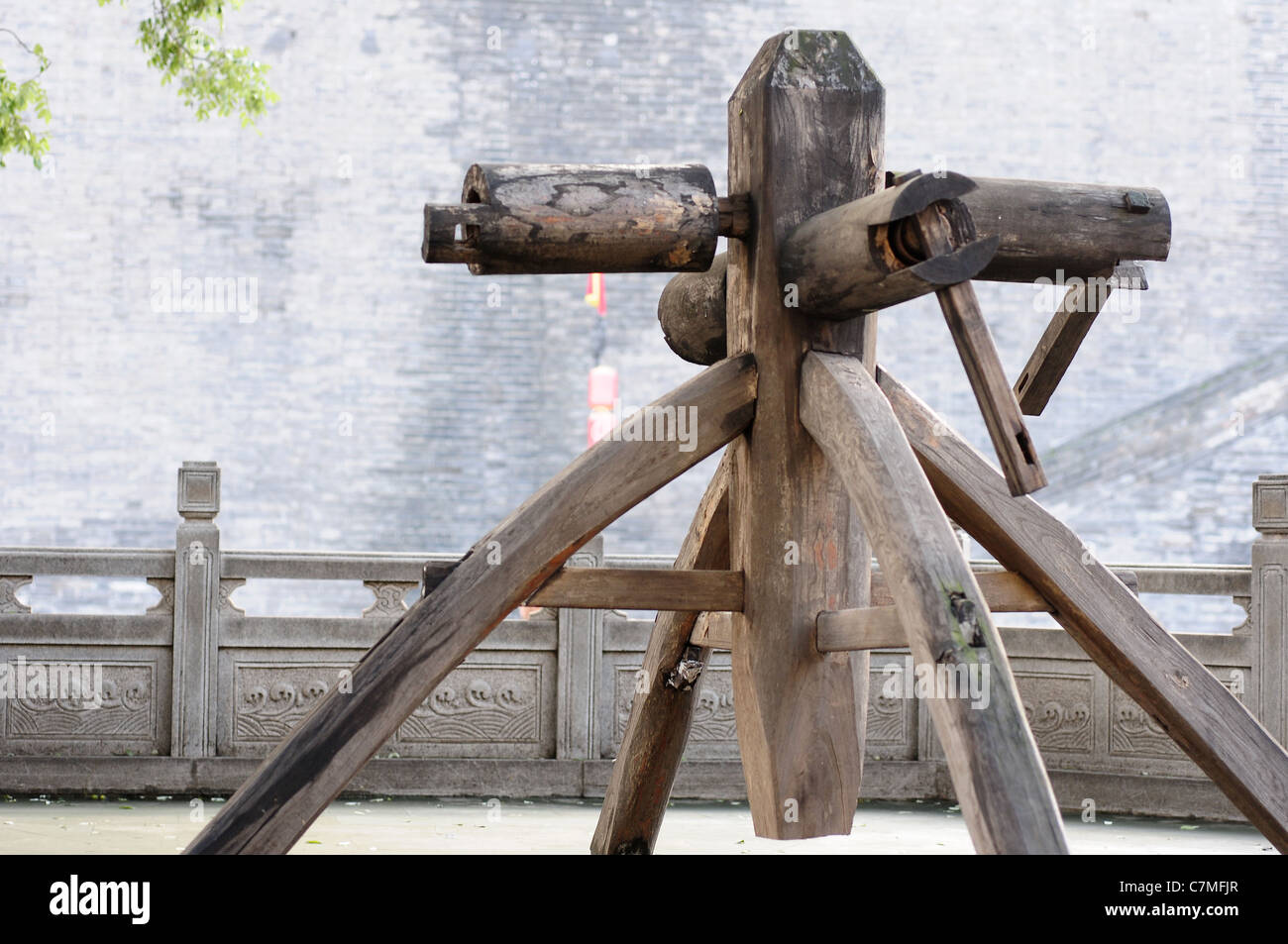 Chinese ancient water well Stock Photo - Alamy